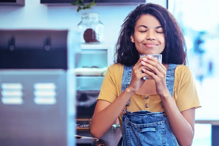 7 Reasons Why You Should Drink Filtered Water - Water Purification Guide